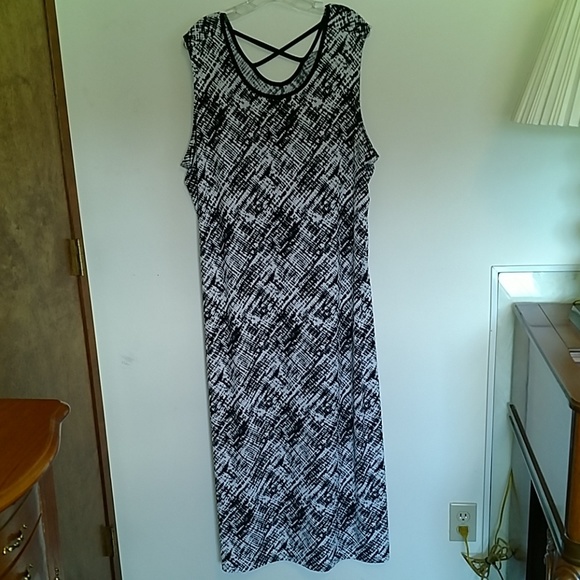CJ Banks | Dresses | Summer Sleeveless Dress | Poshmark